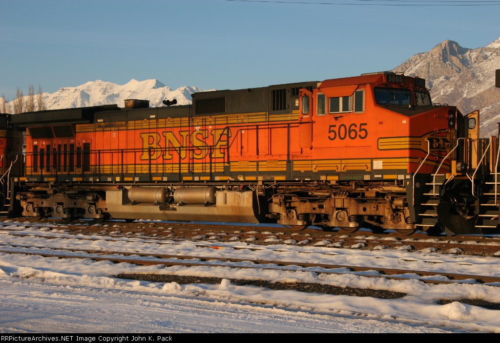 BNSF 5065